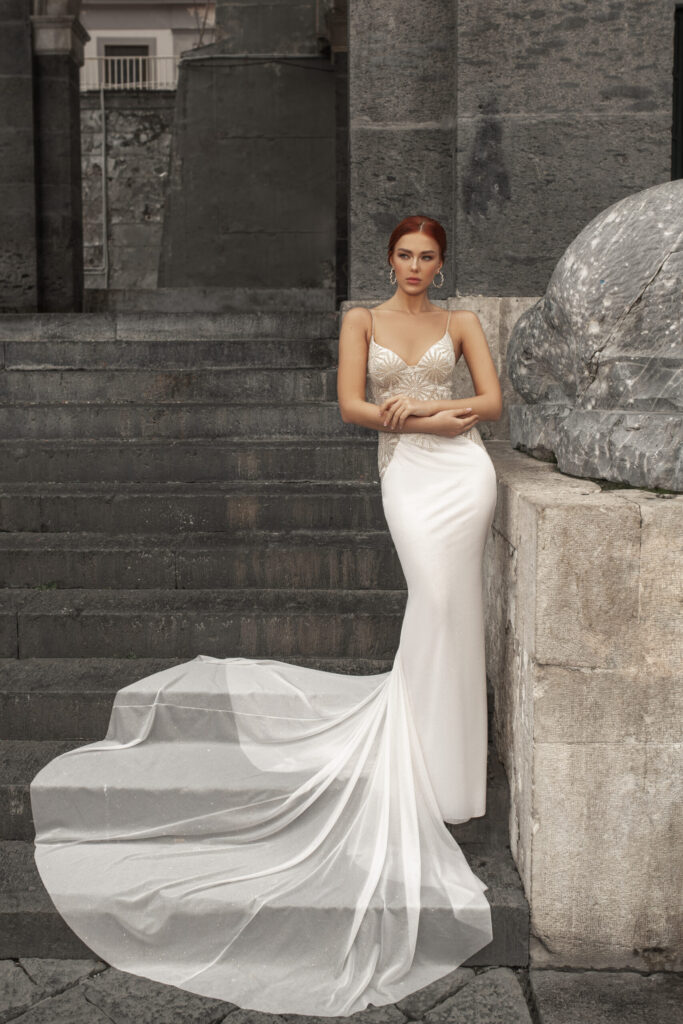 Loretta wedding dress by Victoria Soprano. Shop online & schedule a ...